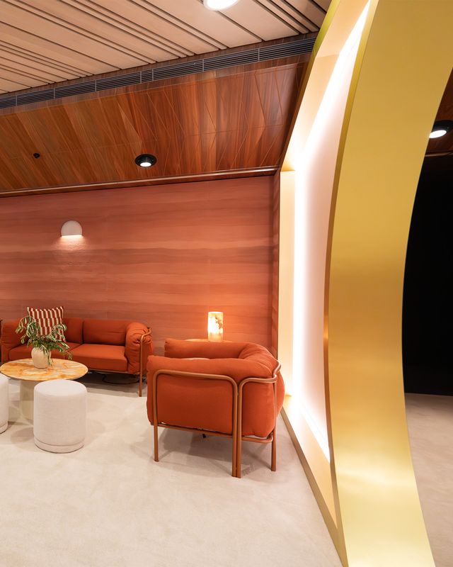 Homapal metal laminates in Melbourne's ‘O’ Lounge event space ...