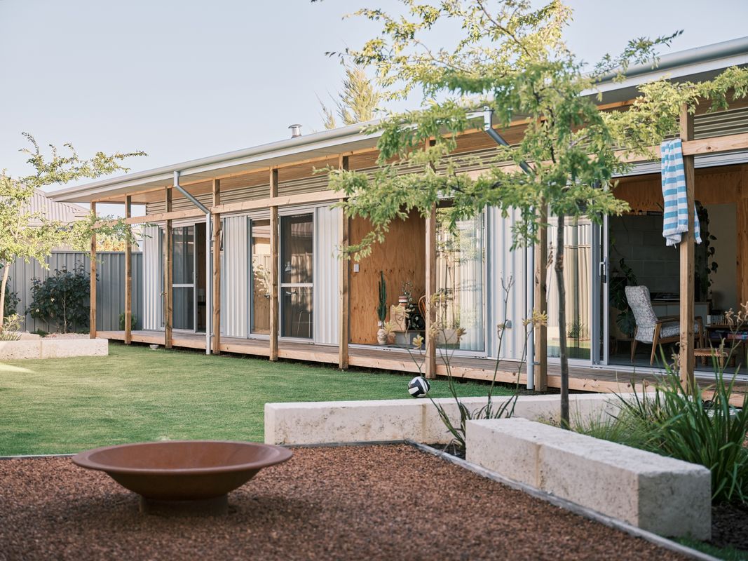 Vasse House by Joshua Duncan Architect | ArchitectureAu