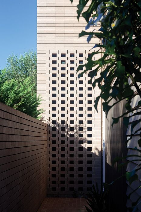 City Frame House | ArchitectureAu