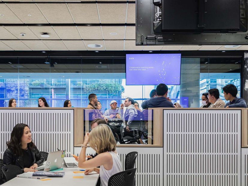 Twisted UTS tower completes 10-year campus redevelopment | ArchitectureAu