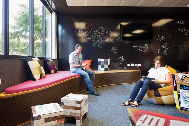Edith Cowan University Student Lounge | ArchitectureAU