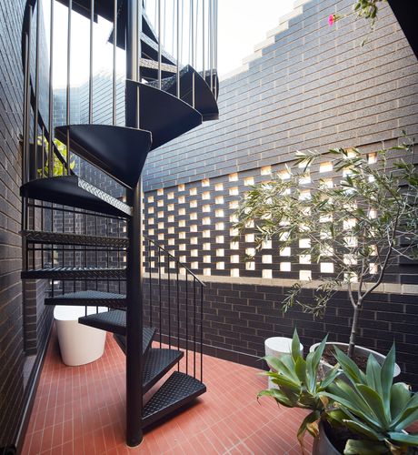 Casa Mia by Caroline Di Costa Architect and Iredale Pedersen Hook ...