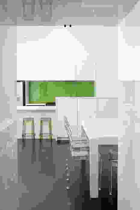 First House: Green Screen | ArchitectureAu