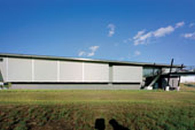 HMAS Harman, DNOC wins Colorbond Steel Award | ArchitectureAu