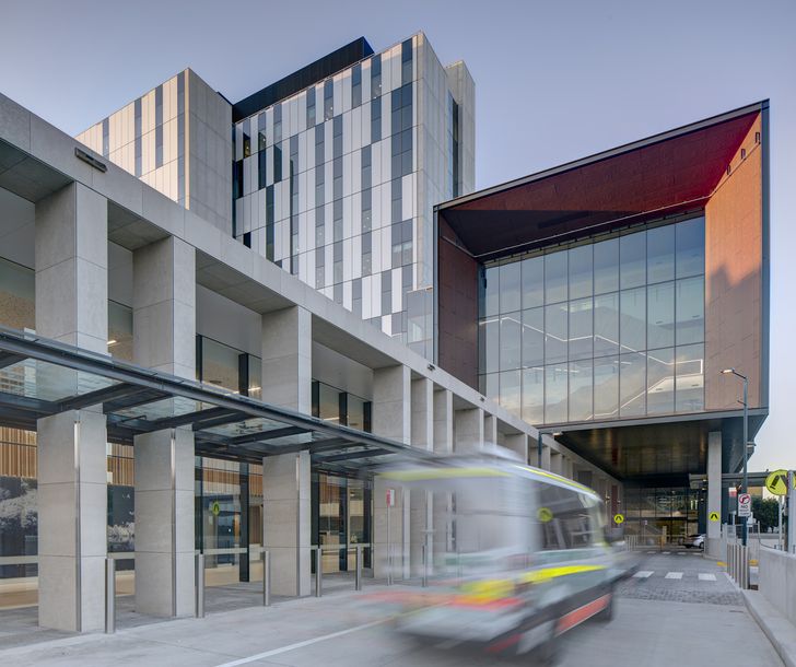 Major hospital building completed in western Sydney | ArchitectureAu