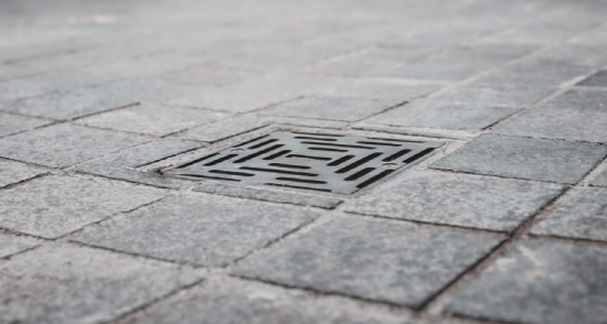 Modular drainage solutions for commercial kitchens and food production ...