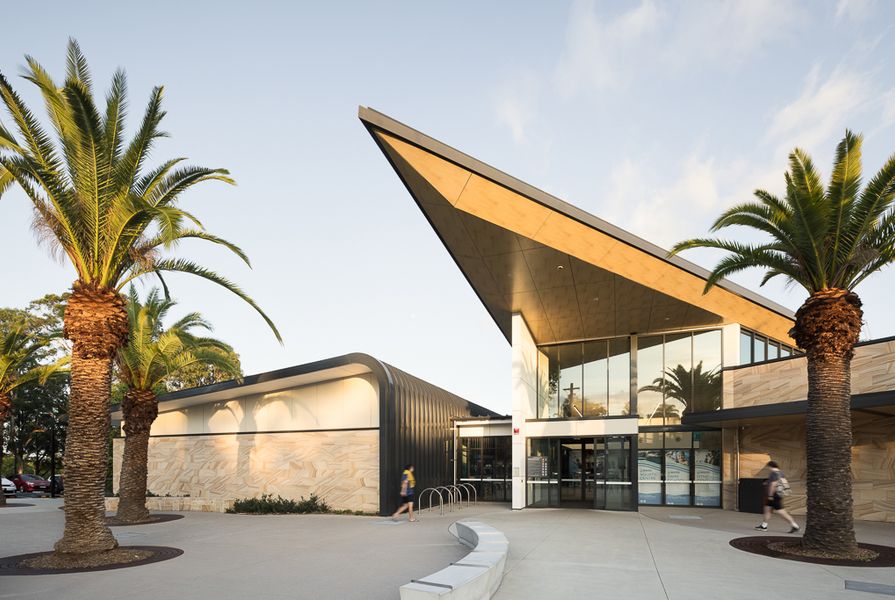 Kingspan panels make curved roof design possible for aquatic centre ...