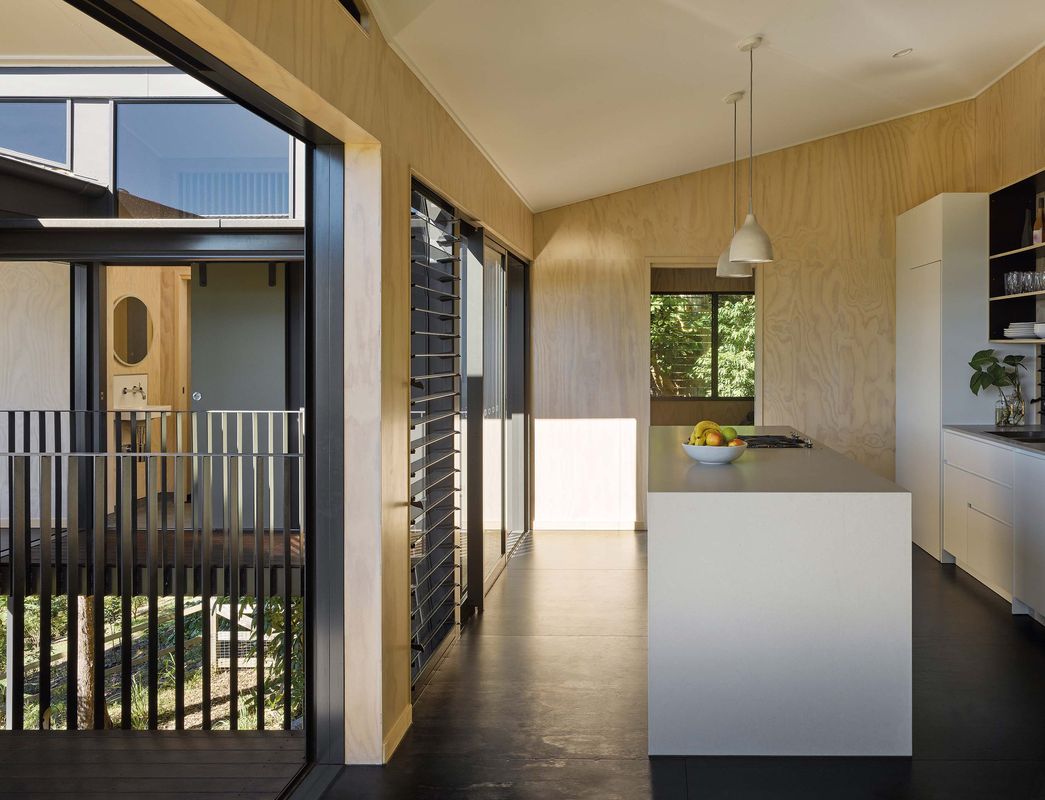 Amplifying an enveloping experience: Sunrise Studio | ArchitectureAu