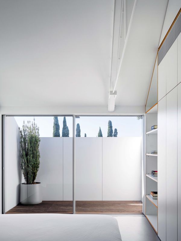 A dignified return: Drill Hall House | ArchitectureAu