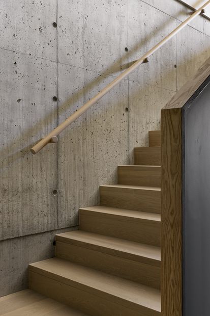 ASH hardwood elevates Melbourne townhouses | ArchitectureAu
