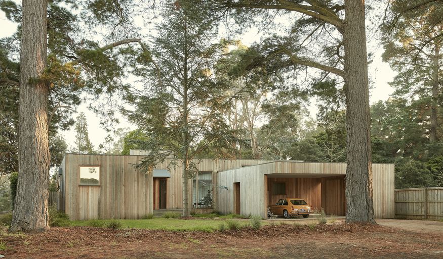 Monterey House by Insider Outsider | ArchitectureAu