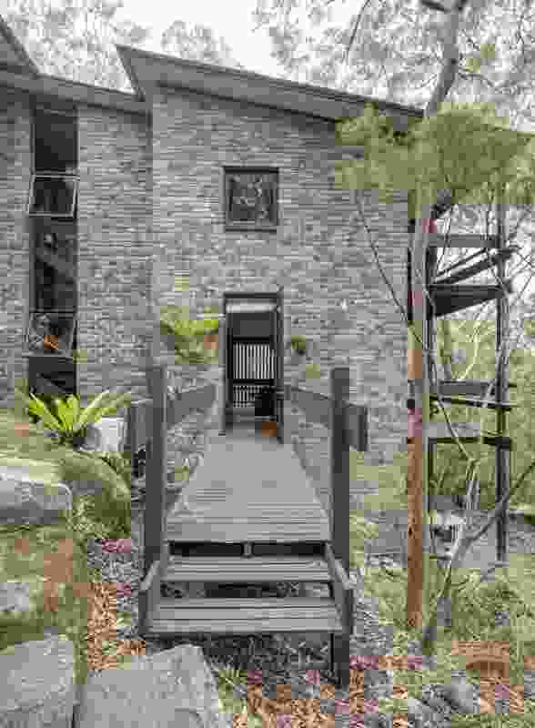 Revisited: R. N. Johnson House by Peter Johnson | ArchitectureAu