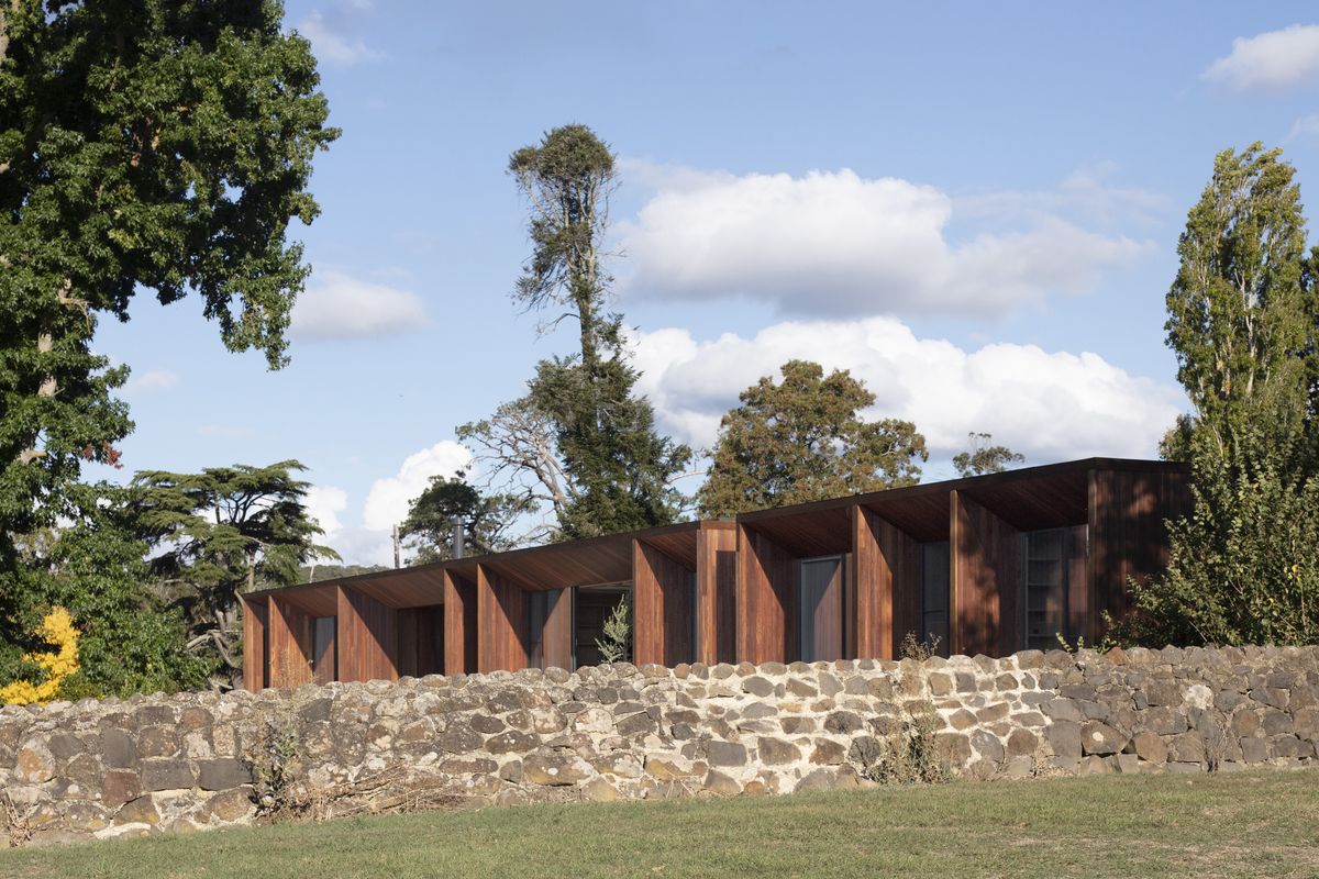 Remnant House by Moloney Architects | ArchitectureAu