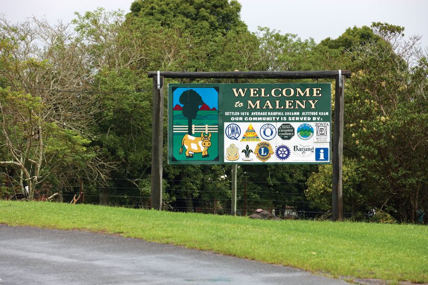 City Limits: The vernacular of welcome signs in regional Australia ...