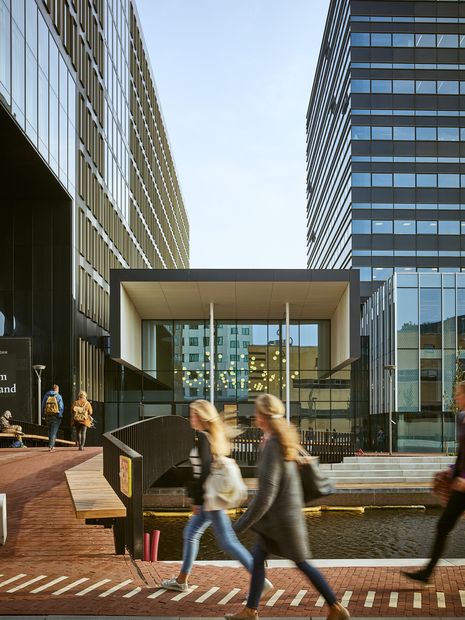 University of Amsterdam by Allford Hall Monaghan Morris | ArchitectureAu