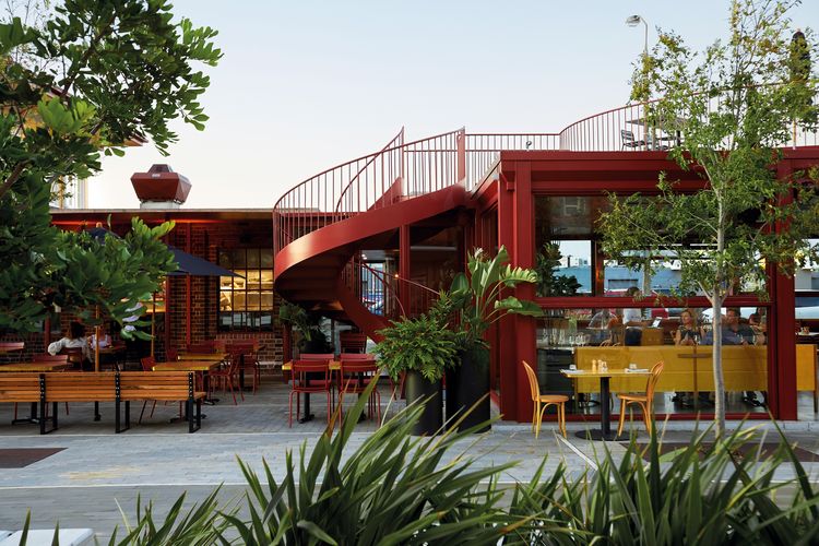 On the eatin’ track: The Signal Box Pavilion | ArchitectureAu