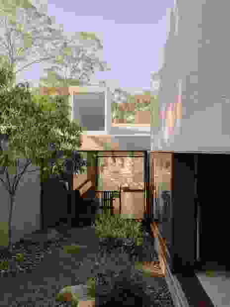 Stuartholme House by Nielsen Jenkins with Michael Lumby | ArchitectureAu