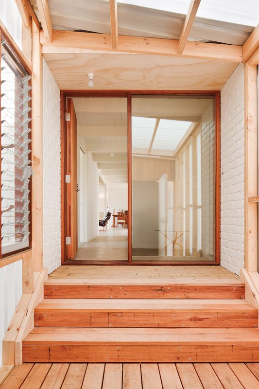 Beach House Mornington | ArchitectureAu