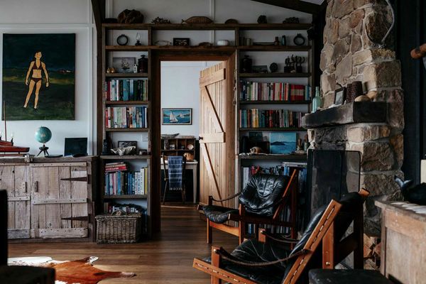 Bookshelf: Beach houses, 100 years of colour and plant care ...
