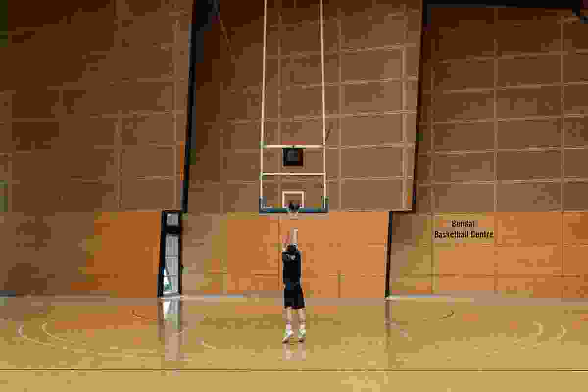 Bendat Basketball Centre by Hunt Architects | ArchitectureAu