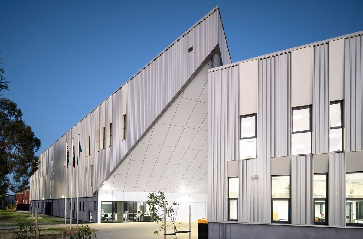 Walling systems from Lysaght | ArchitectureAu