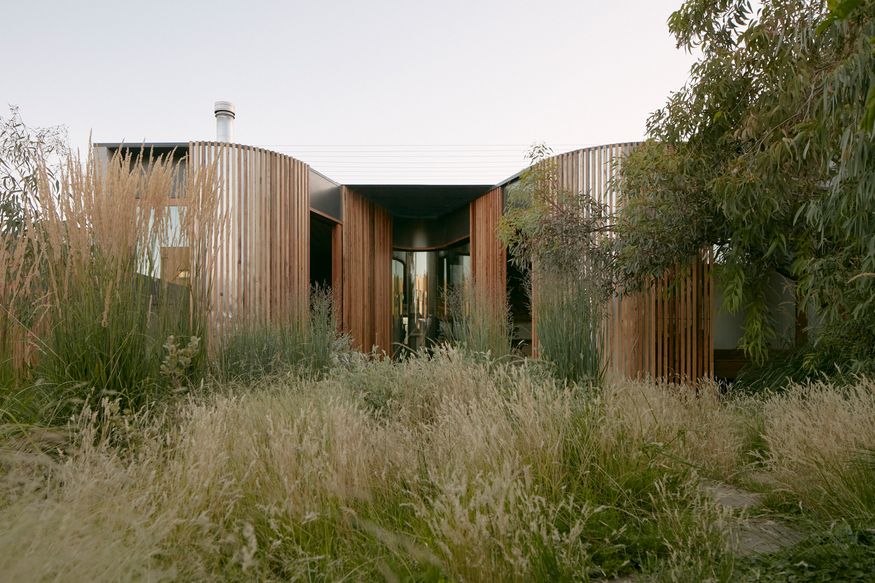 Six houses wrapped in nature | ArchitectureAu