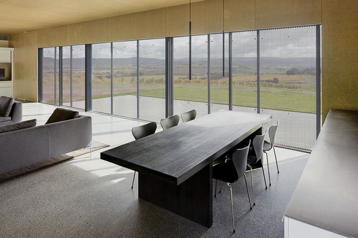 View Hill House | ArchitectureAu