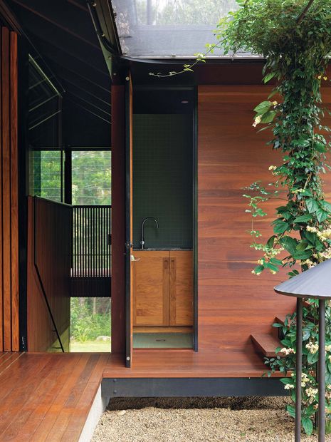 A determined rural life: Long Road House | ArchitectureAu