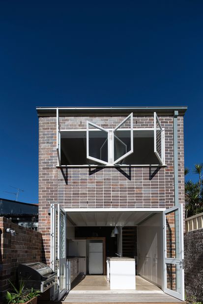 Lofty light: Newtown House | ArchitectureAu