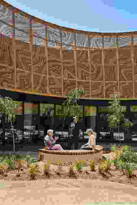 Munarra Centre for Regional Excellence by ARM Architecture | ArchitectureAu