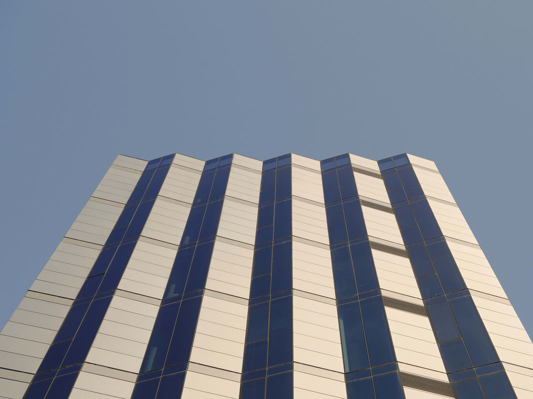 Building powered by solar facade in Australian first | ArchitectureAu