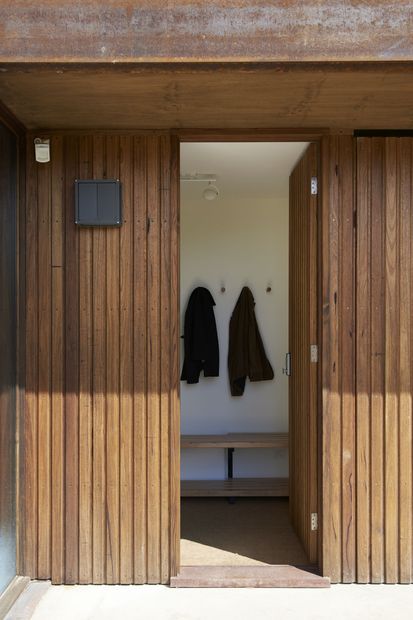 Rust and peace: Sally Draper Architects' Sorting Shed | ArchitectureAu