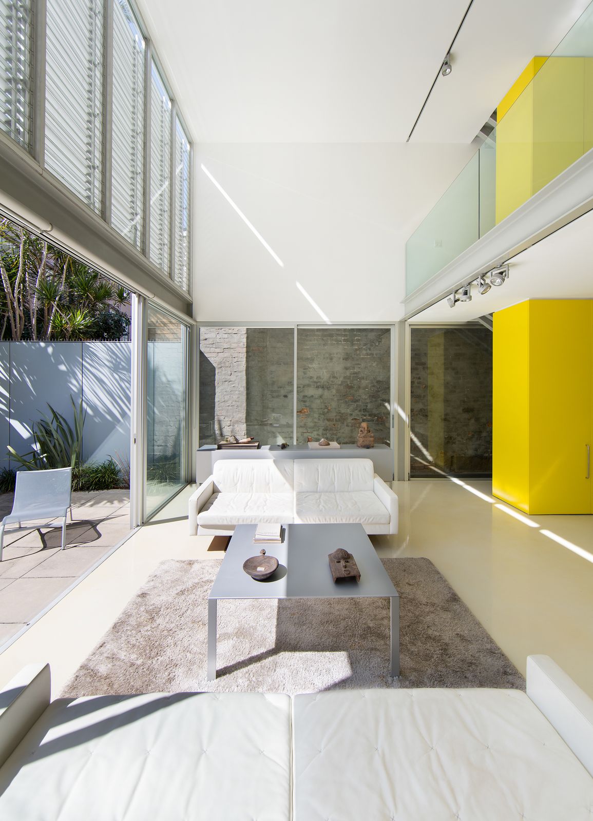 30 Adelaide Street by Ian Moore Architects | ArchitectureAu