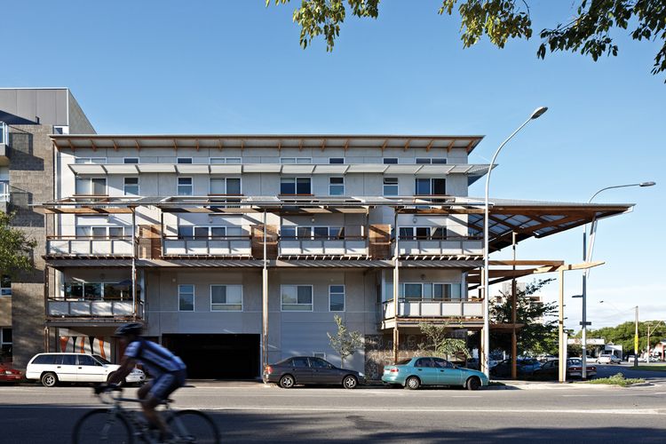 Whitmore Square affordable eco-housing by Troppo Architects ...
