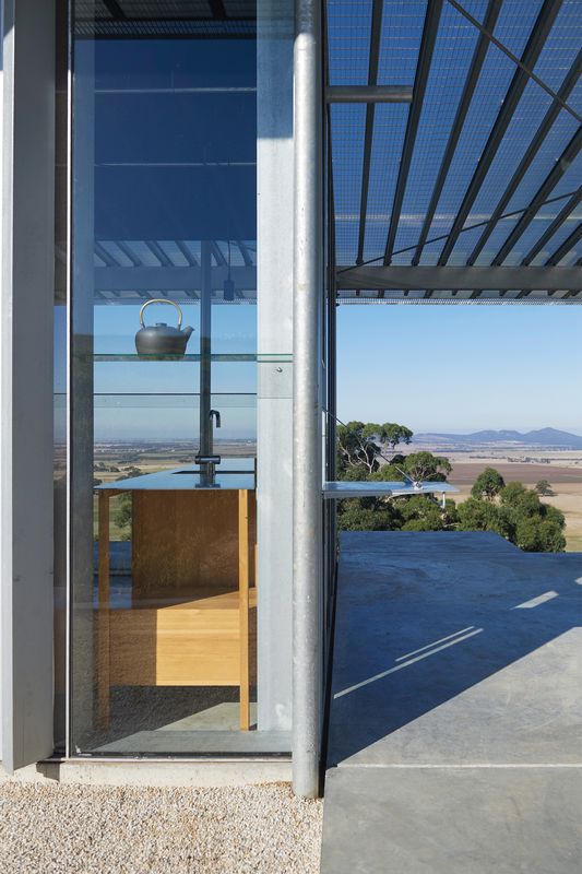 Shack in the Rocks by Sean Godsell Architects | ArchitectureAu