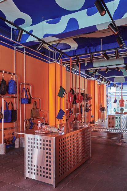 Crumpler Melbourne by WOWOWA Architecture | ArchitectureAu