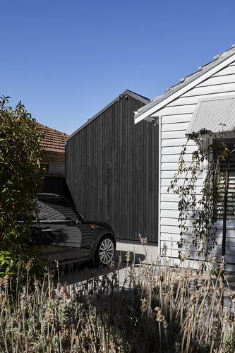 Shadow House by Wyk Architecture | ArchitectureAU