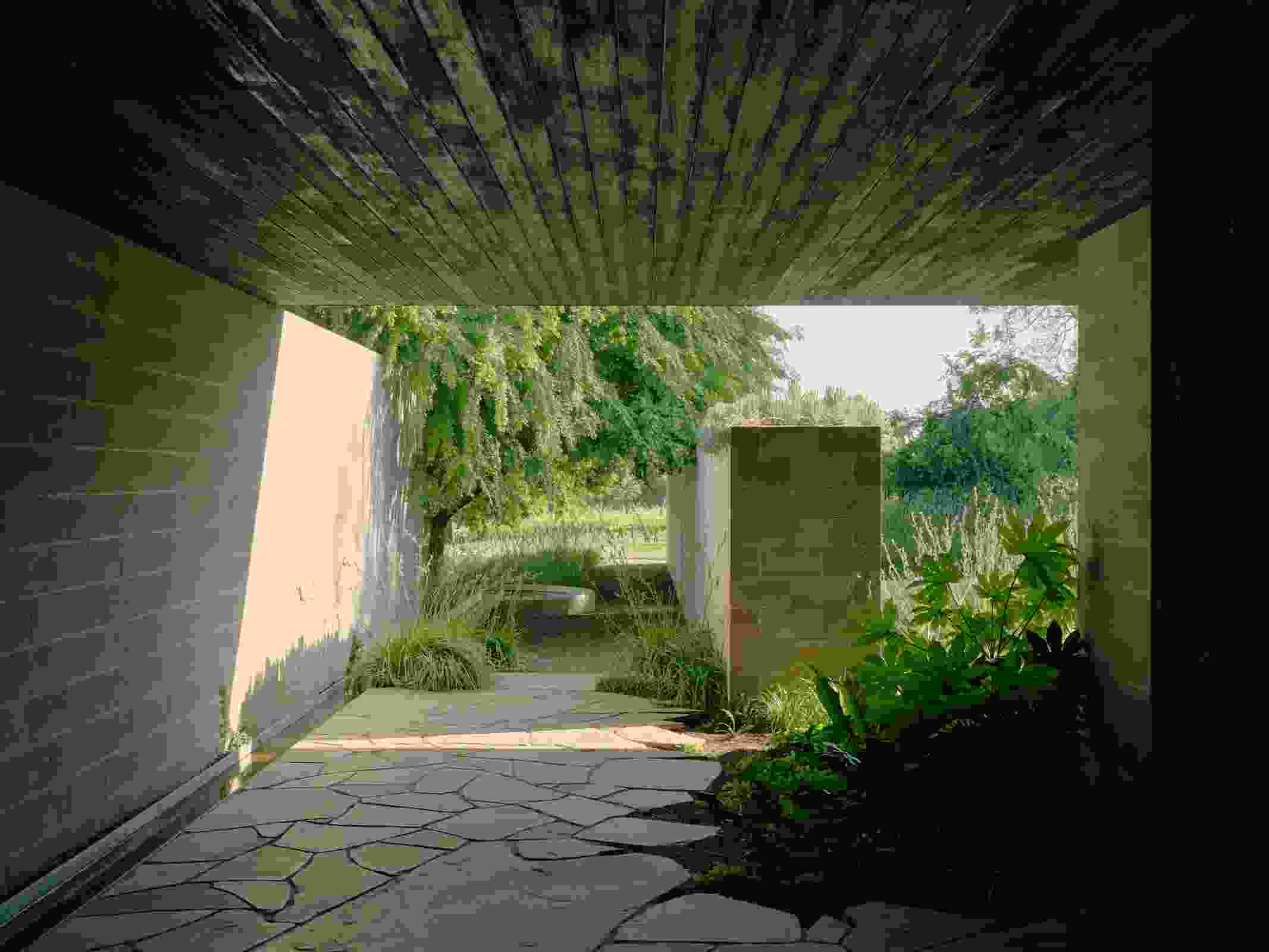 Merricks Farmhouse by Michael Lumby with Nielsen Jenkins | ArchitectureAu