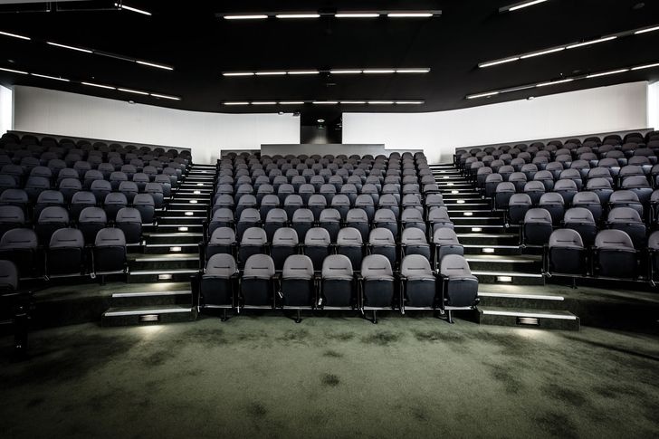 RMIT Bundoora West Lecture Theatre | ArchitectureAu