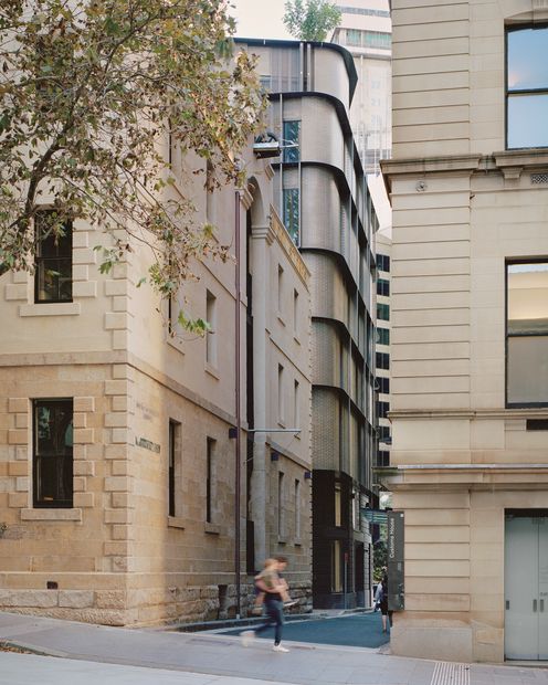Architecture as storytelling: Quay Quarter Lanes | ArchitectureAu