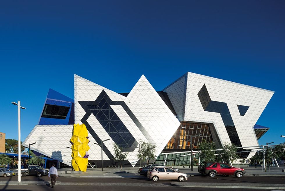 Perth Arena | ArchitectureAu