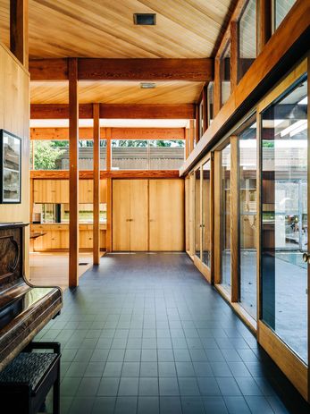 Revisited: Linden House | ArchitectureAU