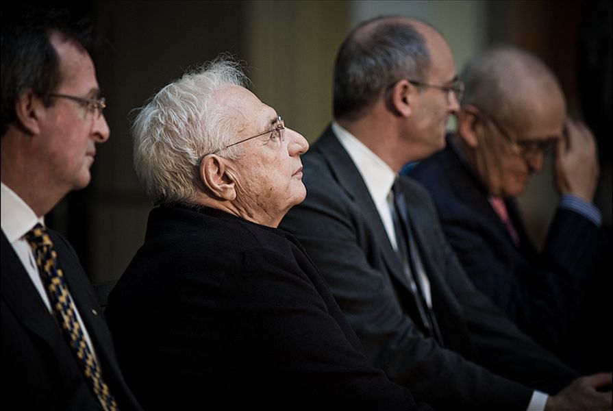 Frank Gehry, Pritzker Prize-winning architect, dies aged 96 ...
