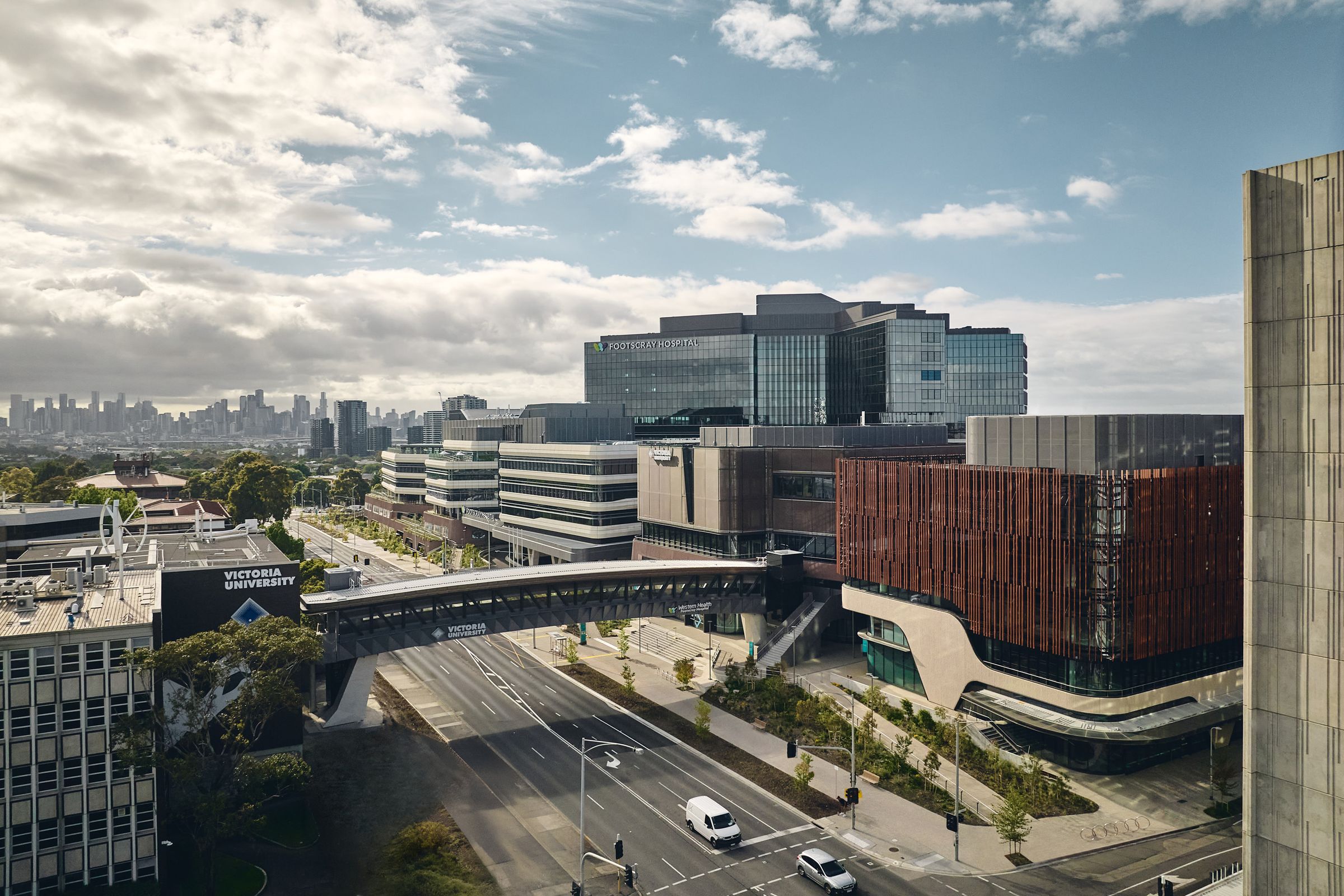 New Footscray Hospital by Cox Architecture and Billard Leece ...