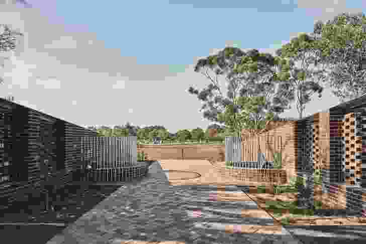 Joyce Chapel Bridge by Searle x Waldron Architecture | ArchitectureAu