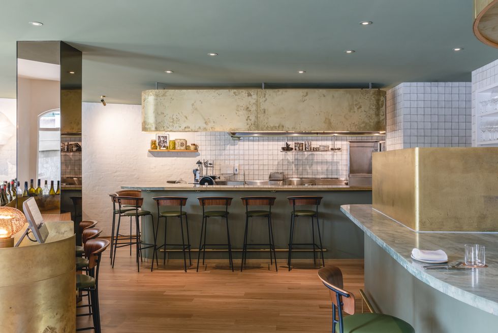 Glamorously garbed: Gilda's by Atoma | ArchitectureAu