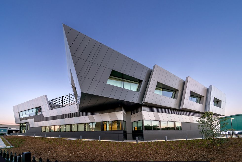 Equinix SY4 Data Centre by Greenbox Architecture | ArchitectureAu