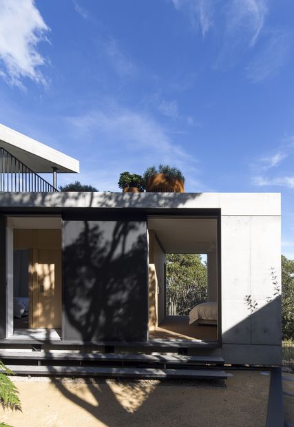House Acute by MCK Architects | ArchitectureAu